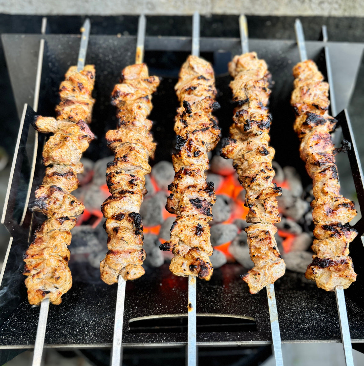 Best Rubs for Spring Cooking UK | Smokey Rebel Seasonal Picks